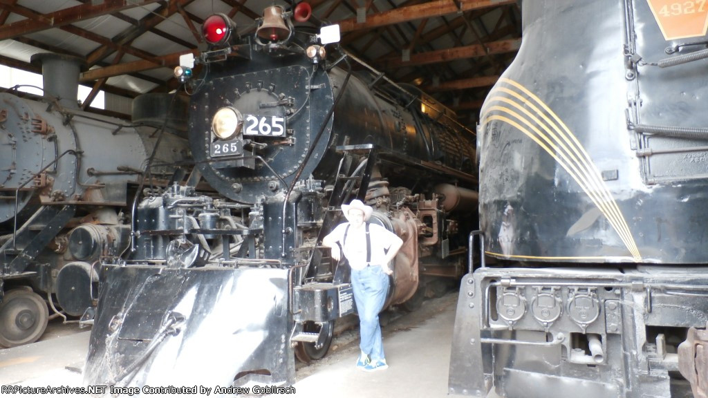 CBQ 4963, MILW 265 ,PRR 4927 & ME